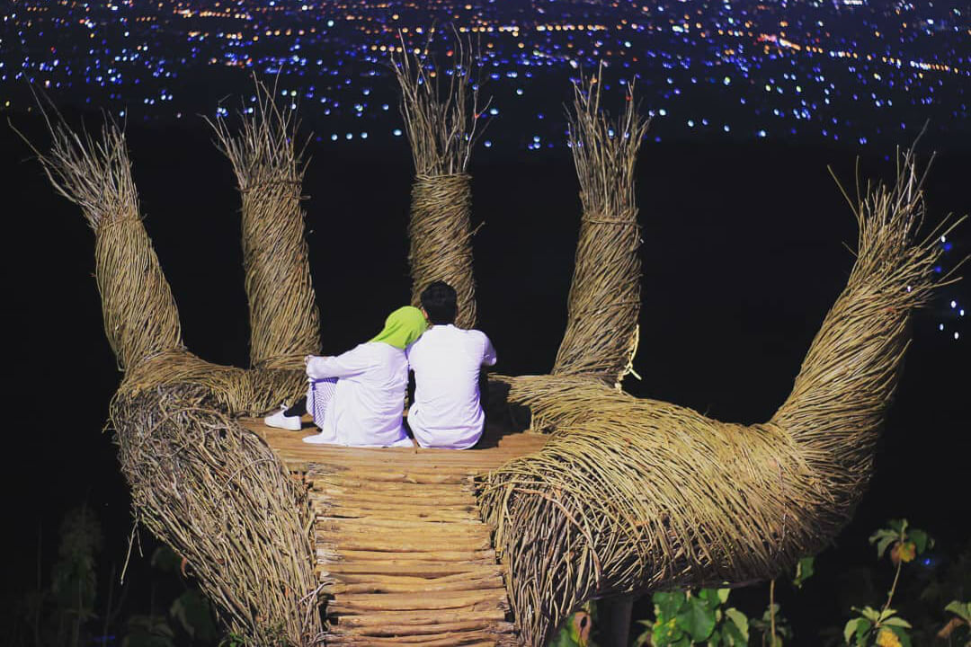 The outstanding Nature Beauty of Mangunan Pine Wood - Yogyakarta ...