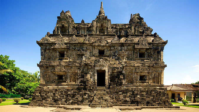 Discovering the Hidden Beauty of Sari Temple - Yogyakarta Tourism Portal