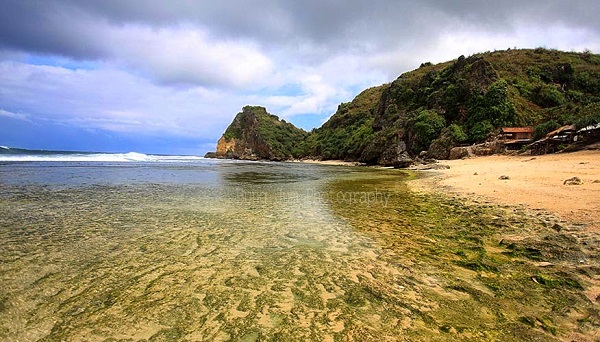 Undeniable Enchantment of Nguyahan Beach - Yogyakarta Tourism Portal