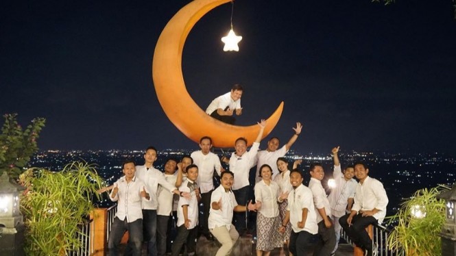 The Manglung Resto, The Exotic View And Romantic Eatery - Yogyakarta ...