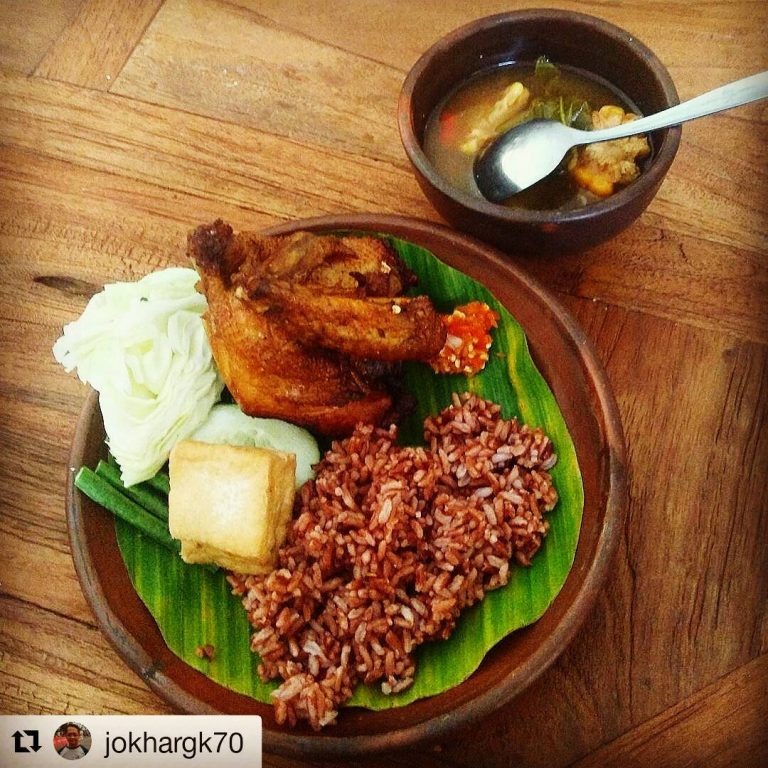 Sego Abang Nasi Legendaris, Traditional food of Gunung Kidul ...