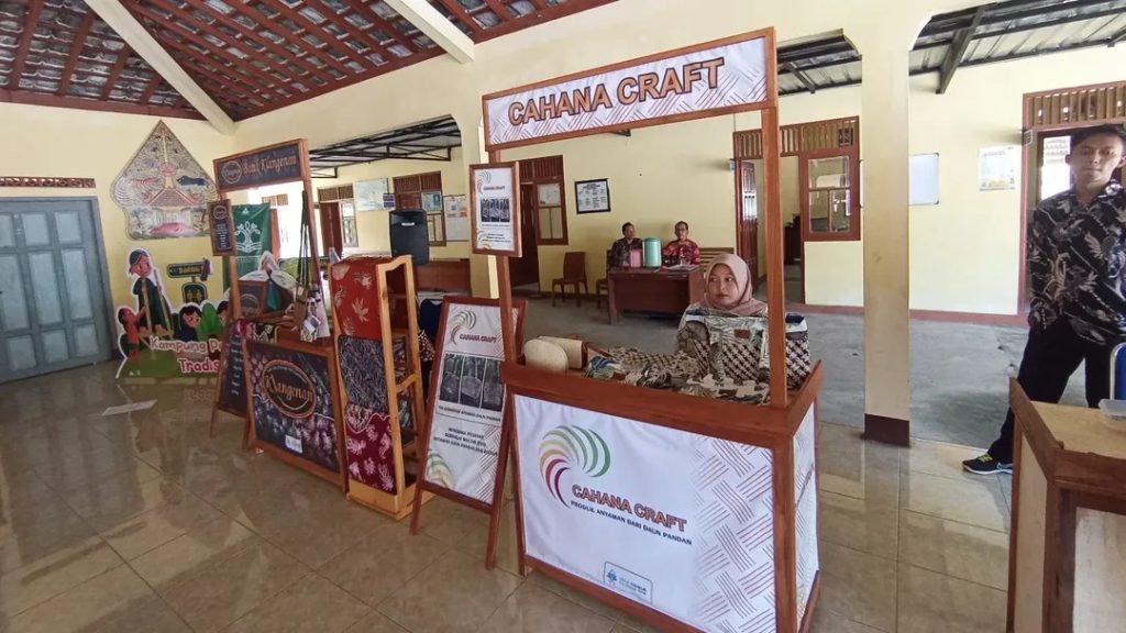 Klasifikasi Desa Wisata Dewi Kampus - Situs Resmi Dinas Pariwisata DIY