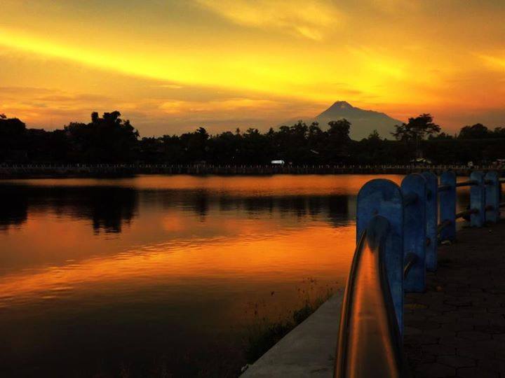Embung Tambakboyo yang Memancarkan Keindahan