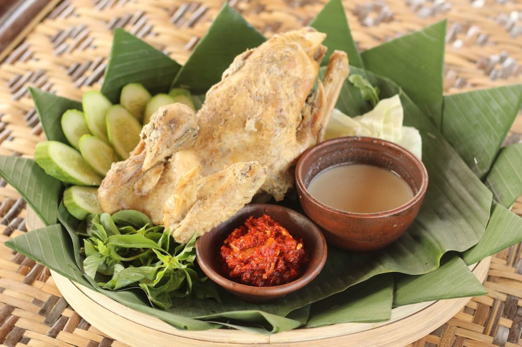 Ingkung Kuali Kalakijo - Dinas Pariwisata Daerah Istimewa Yogyakarta