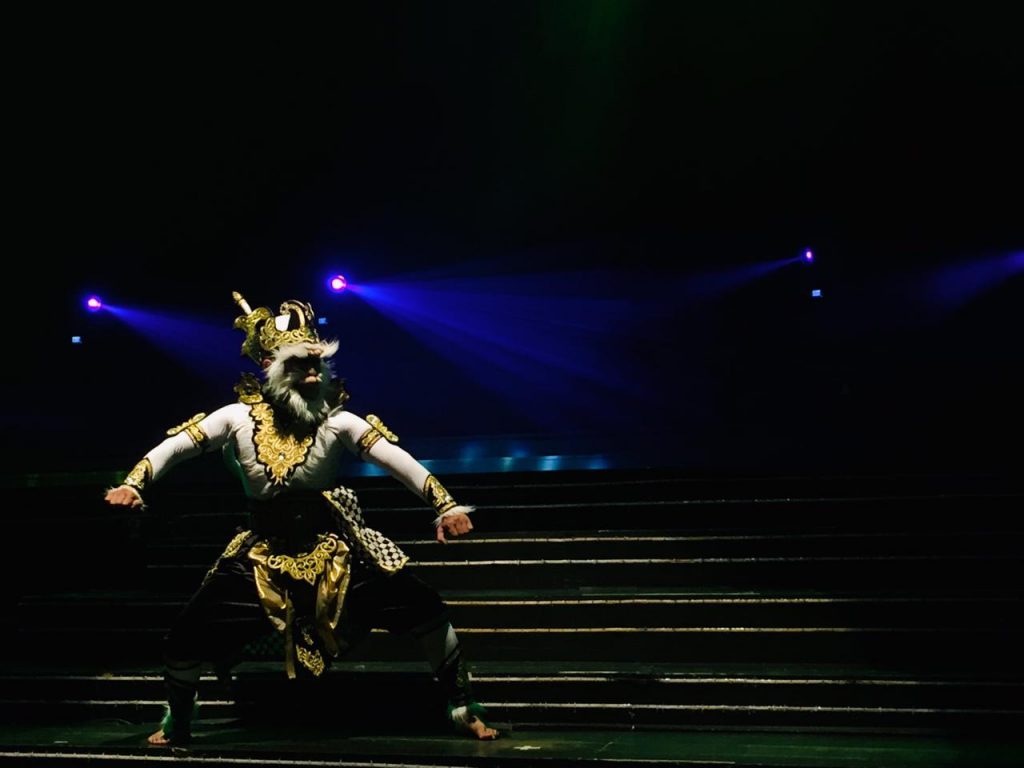 Pentas Perdana Sendratari Sang Hanoman Sukses Curi Perhatian Penonton ...