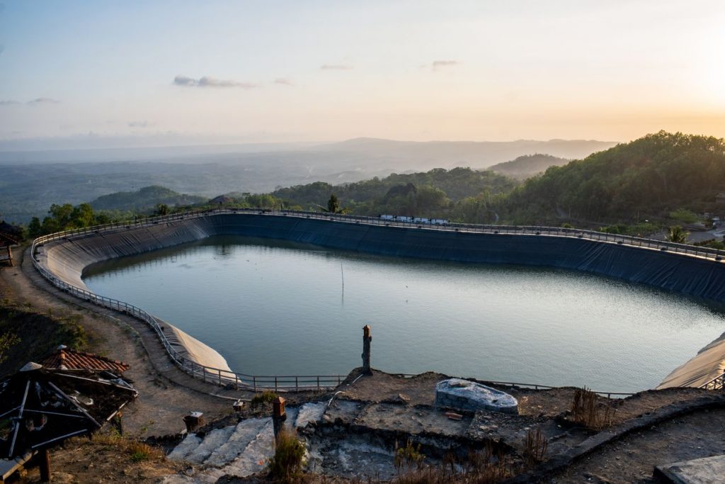 Embung Nglanggeran – Tempat Indah Menunggu Sunset - Dinas Pariwisata ...